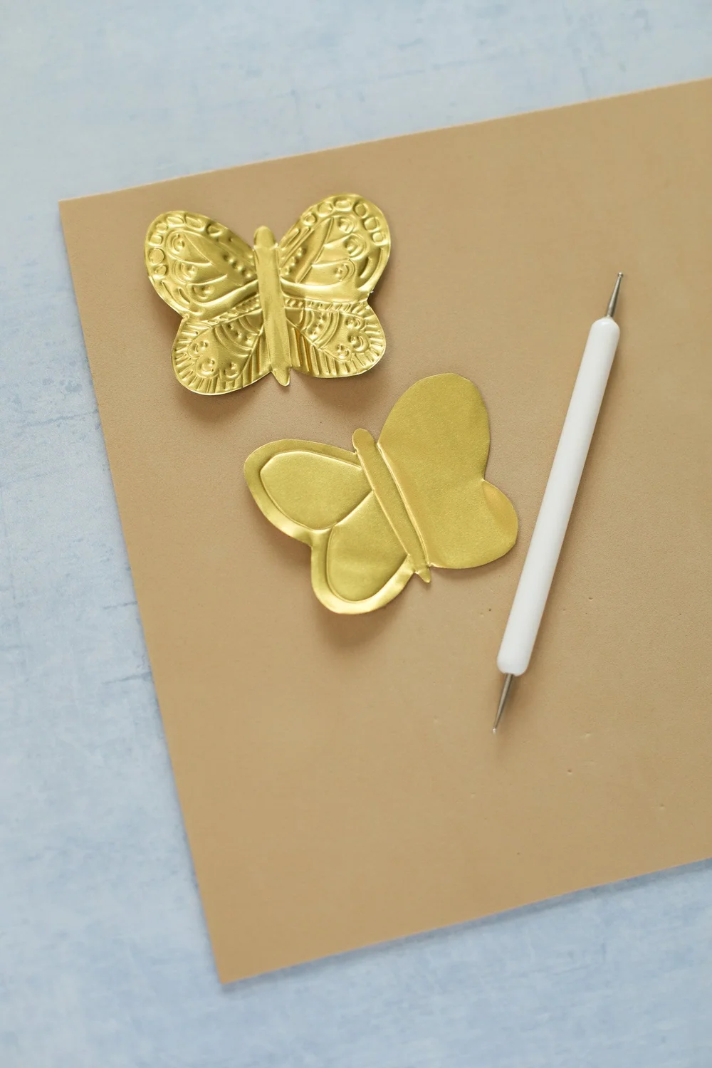 Make an Embossed Metal Butterfly Wreath (DIY Spring Decor Idea ...