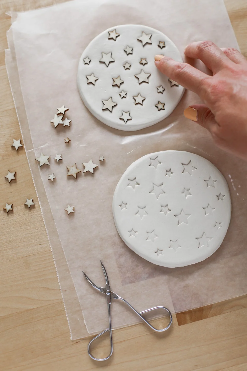 How to Make Star Embossed Coasters for the 4th of July — Entertain the Idea