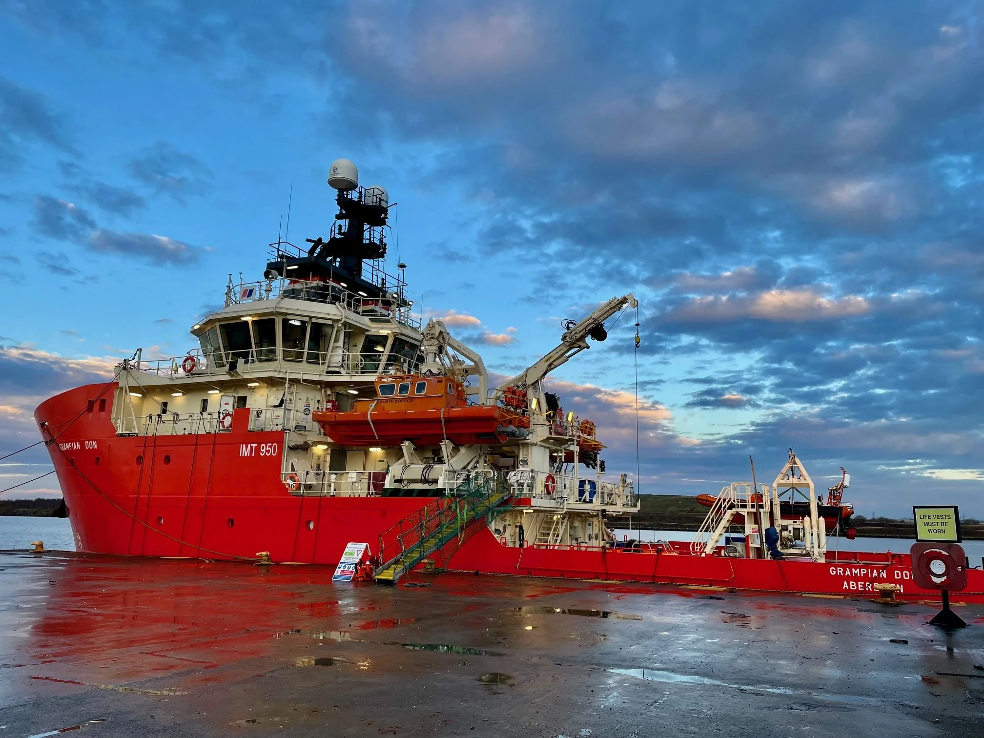 Grampian Derwent, Grampian Don and Ocean Endeavour benefit from ...