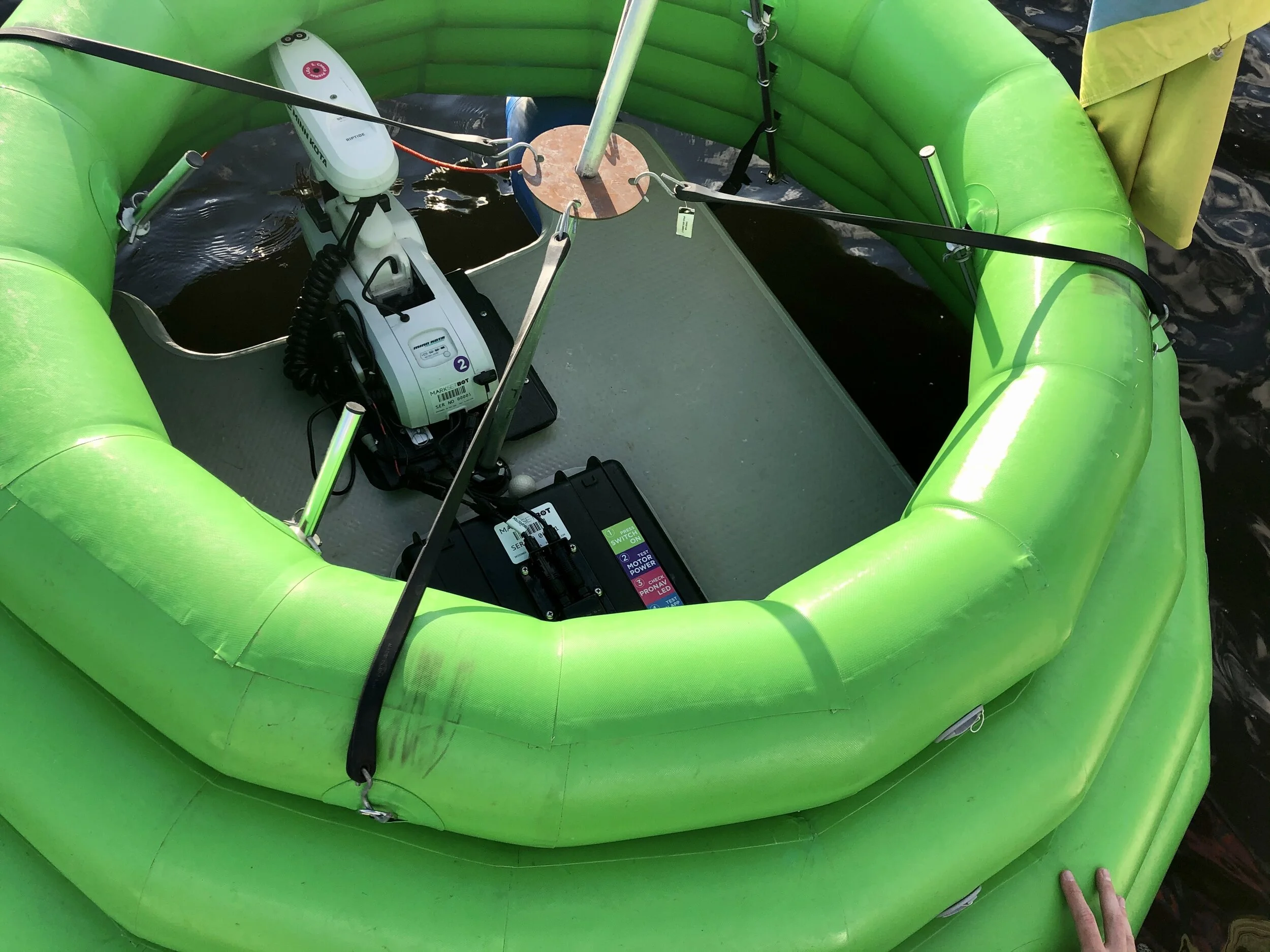 Floating Golf Target