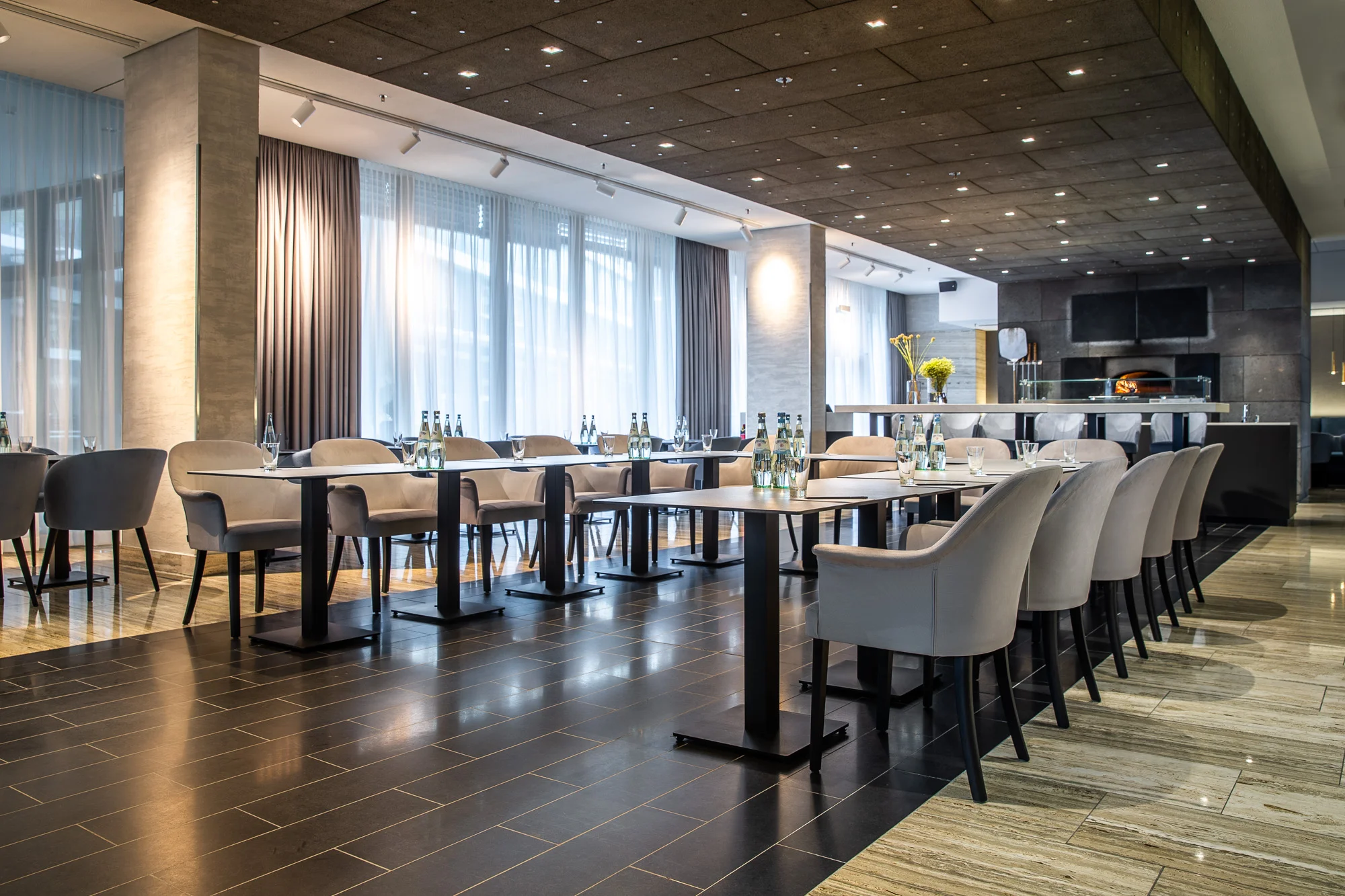 Radisson Blu Cologne — EFLA | Kevan Shaw Lighting Design
