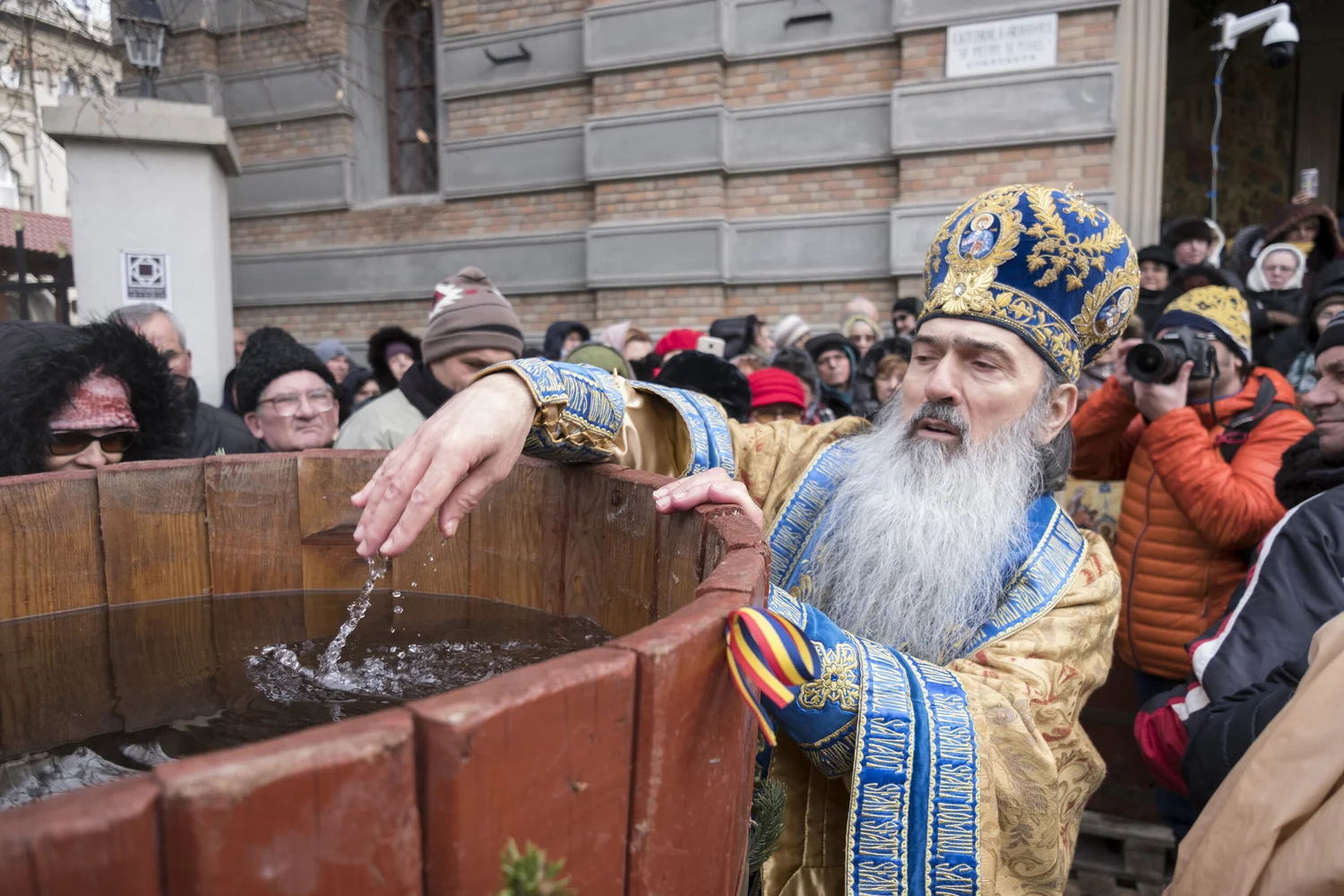 In Photos: Romanian Orthodox Christians celebrate Jesus' baptism with ...