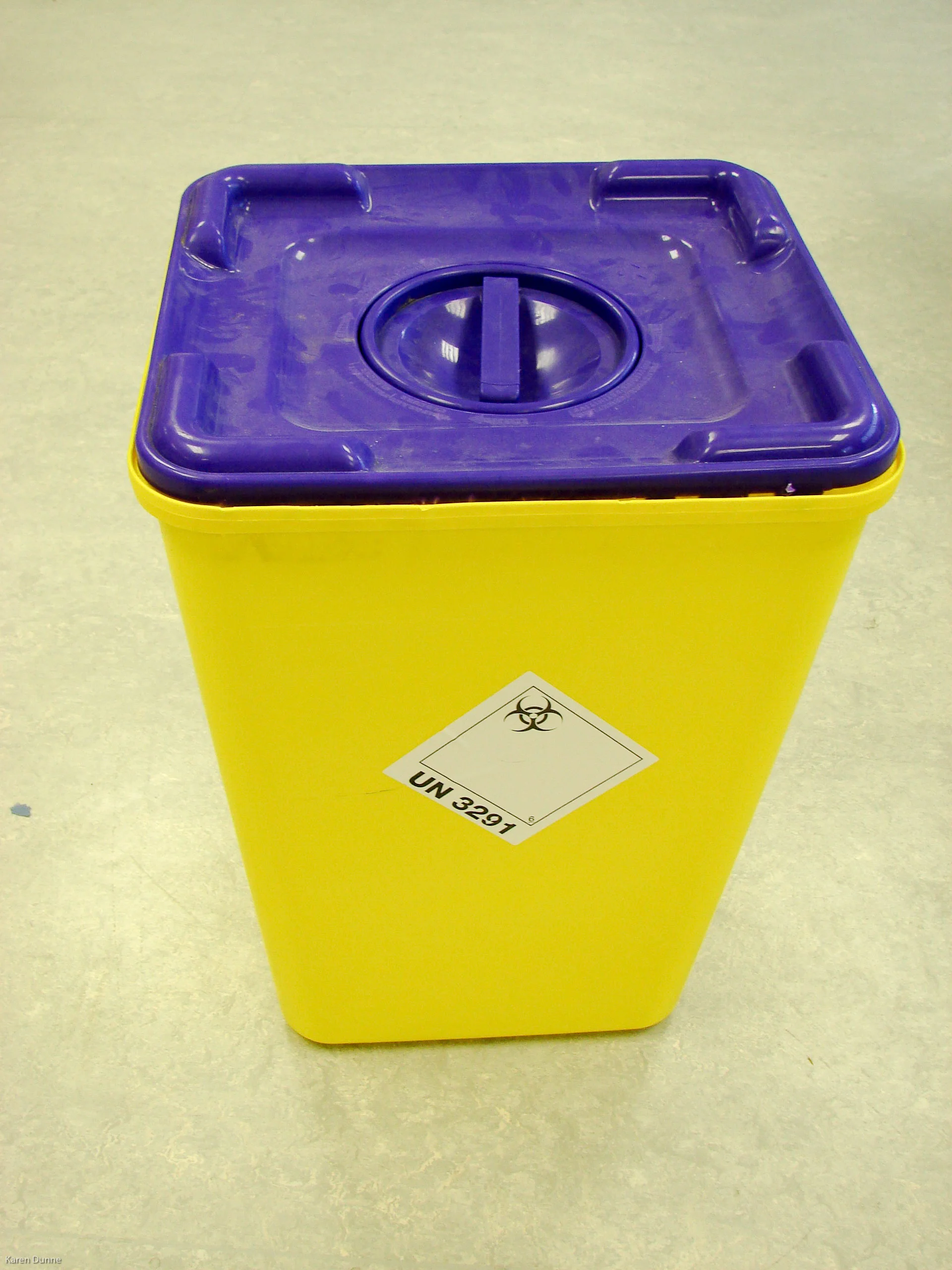 Laboratory essentials — Vet Nursing Education