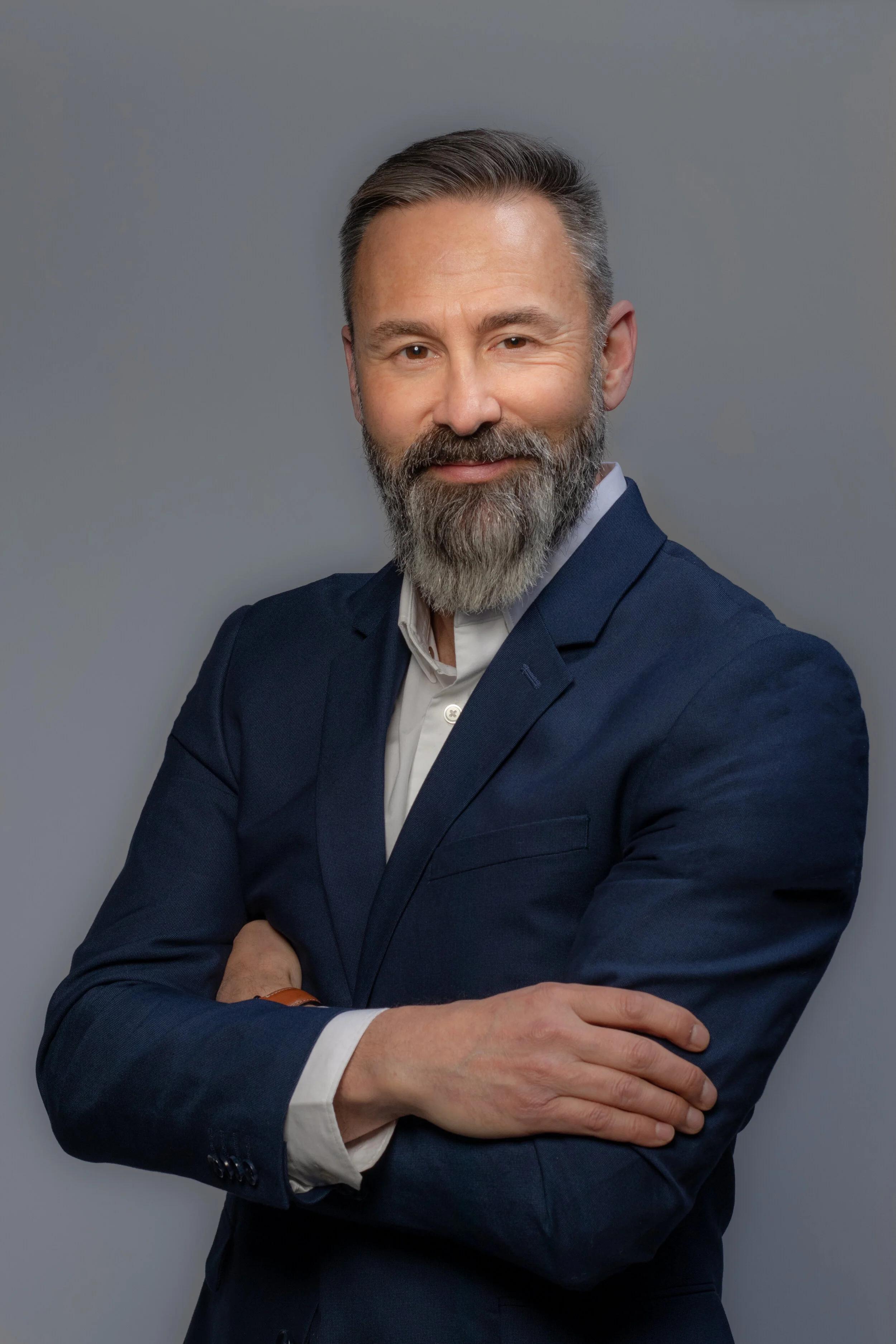 How To Fix Your LinkedIn Headshot — Kenneth Purdom Photography Video