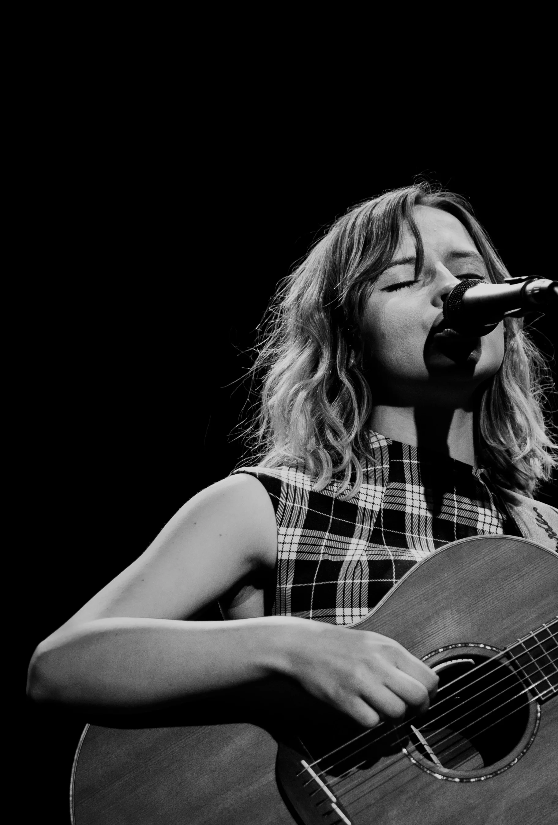 Photo Gallery: Gabrielle Aplin — Honey Punch Mag