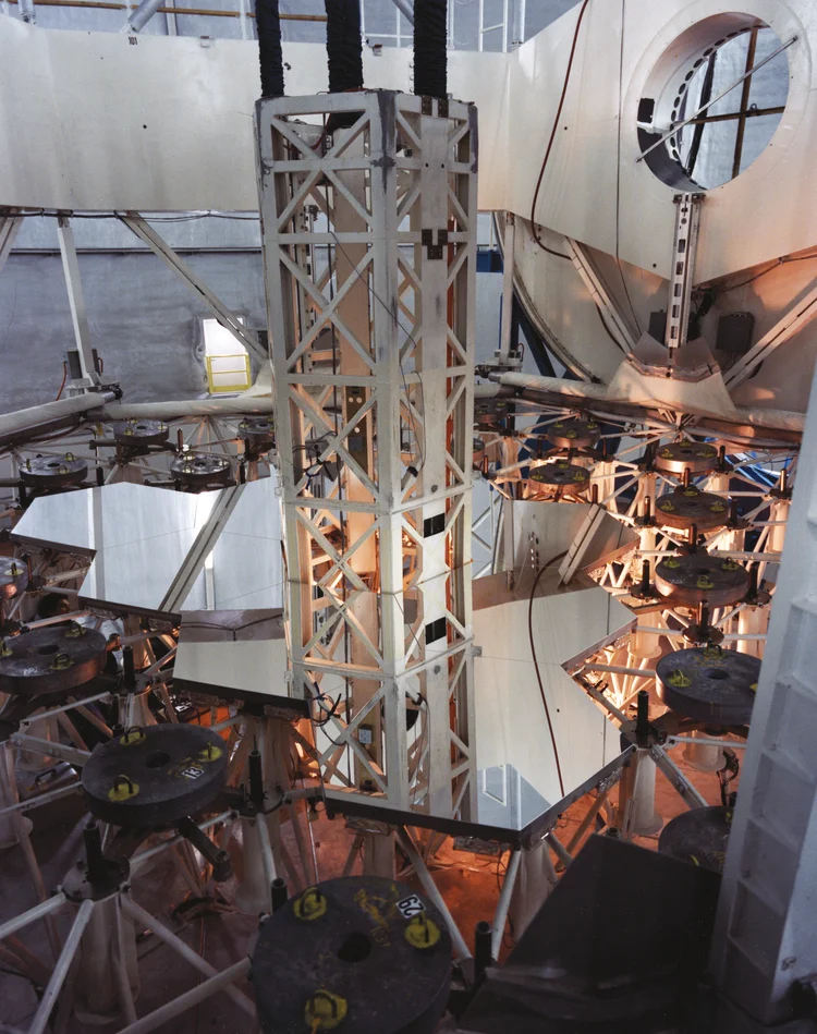 Building Keck: An Oral History — Caltech Magazine