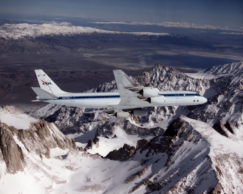 NASA's DC-8, Used by Caltech Scientists as an Airborne Lab, Retires ...