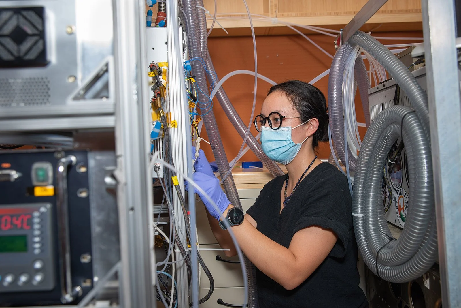 How Lab Research and Teaching Continued During the Pandemic — Caltech ...