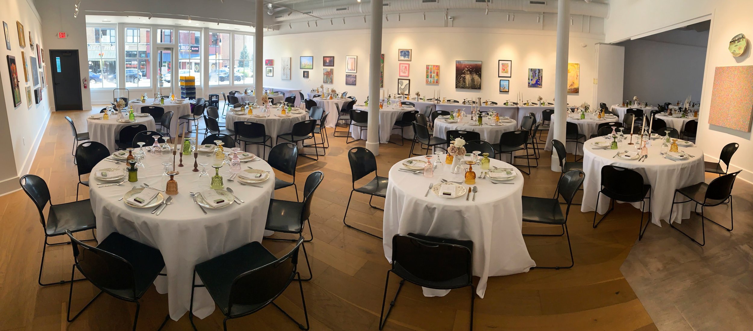 The ward center for contemporary art wedding | Honestweddingadvice.com