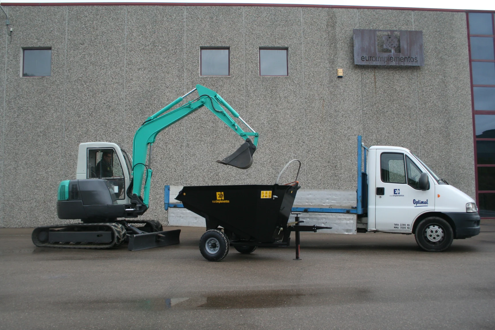 Specialty Buckets — Construction Equipment Attachments Corp