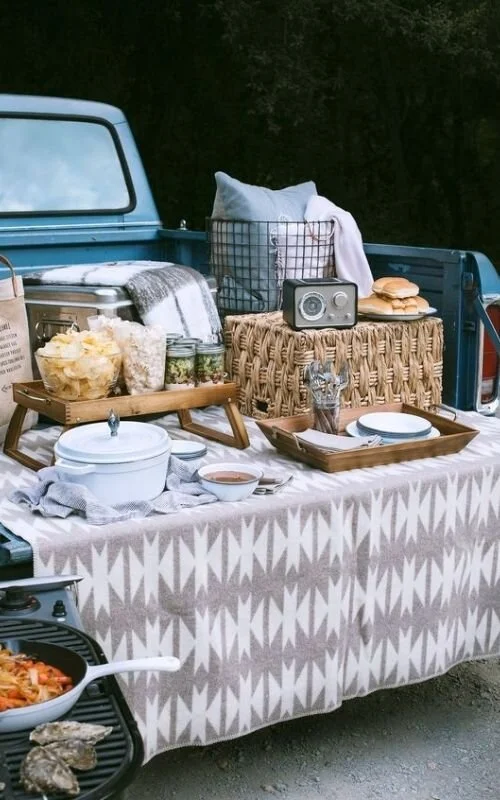 How to Do the Best Tailgate — Crazy Blonde Life