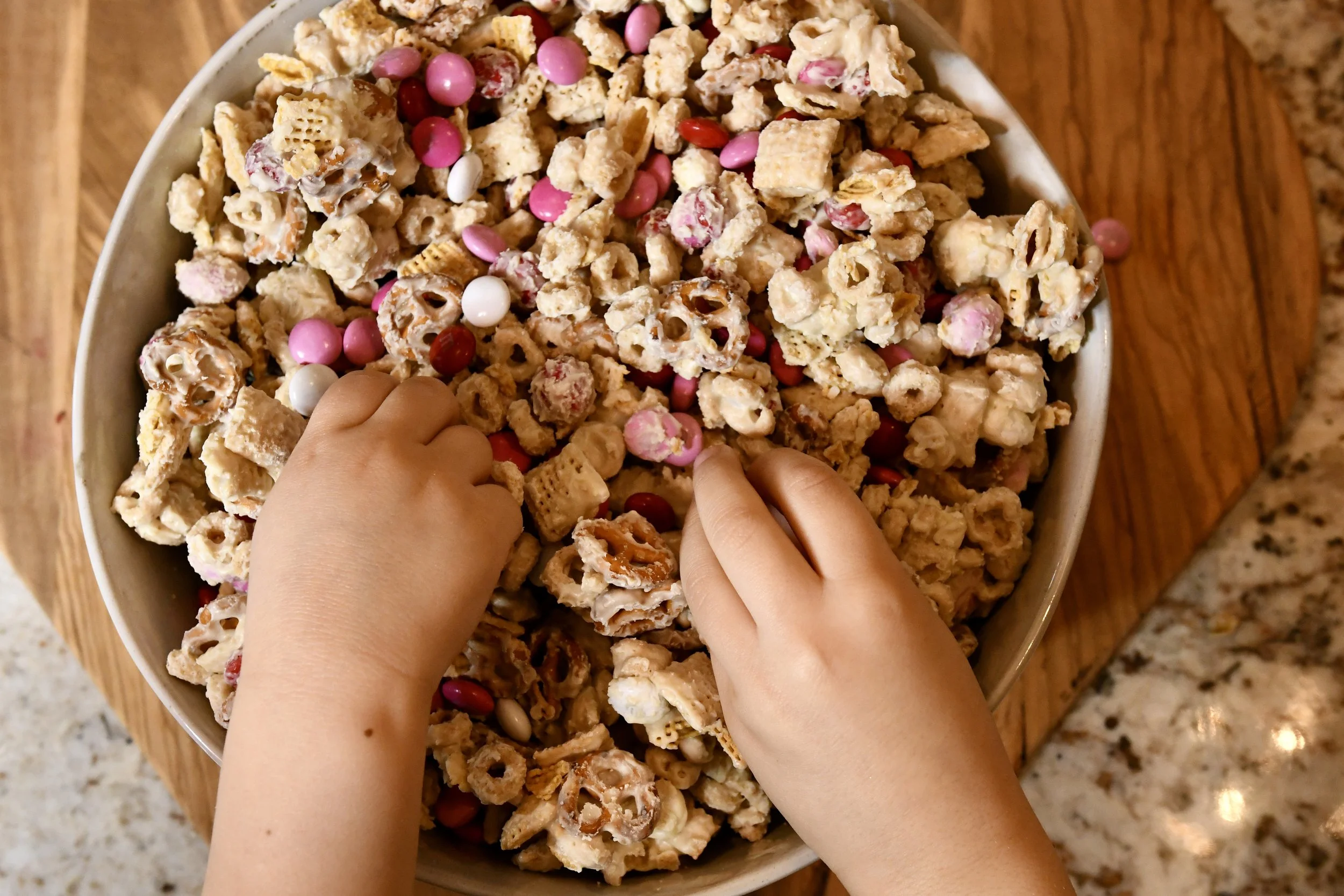 Valentine's Day Chex Mix - Something Fun & Delicious to Make With Your ...