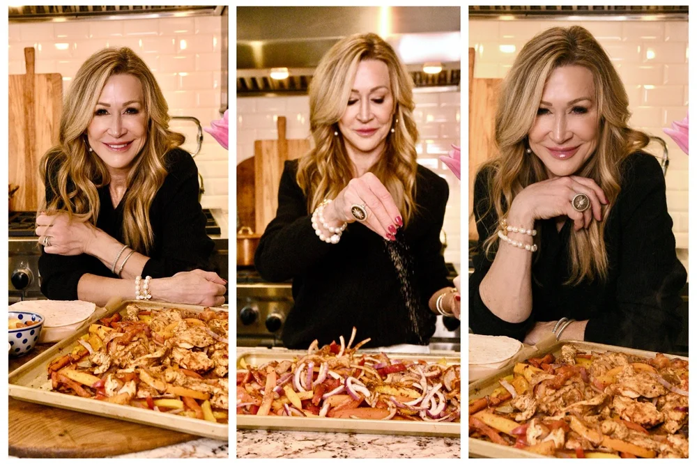 Easy Weeknight Dinner - One Pan Chicken Fajitas — Crazy Blonde Life