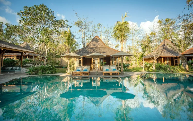 Revamp Retreats