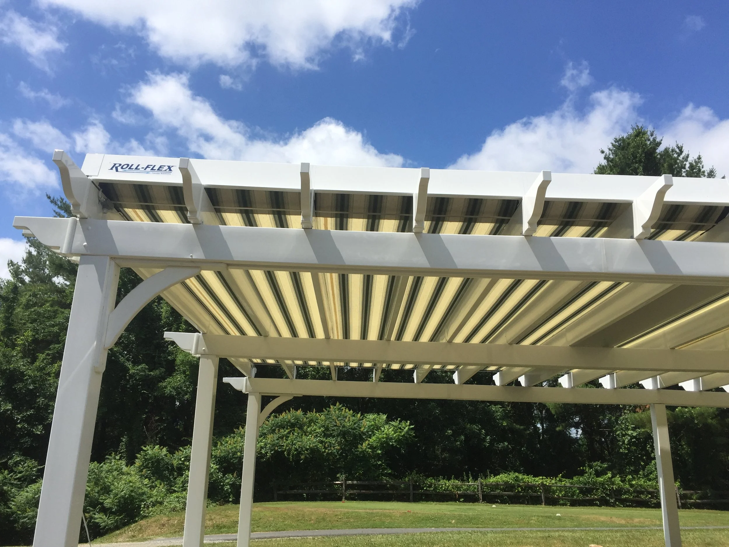 roll-flex.com — Roll-Flex retractable fabric canopies, awnings and ...