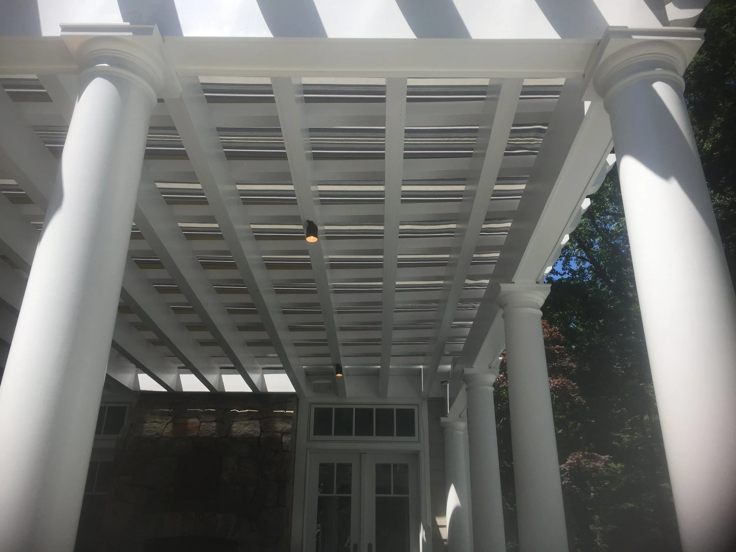 roll-flex.com — Roll-Flex retractable fabric canopies, awnings and ...