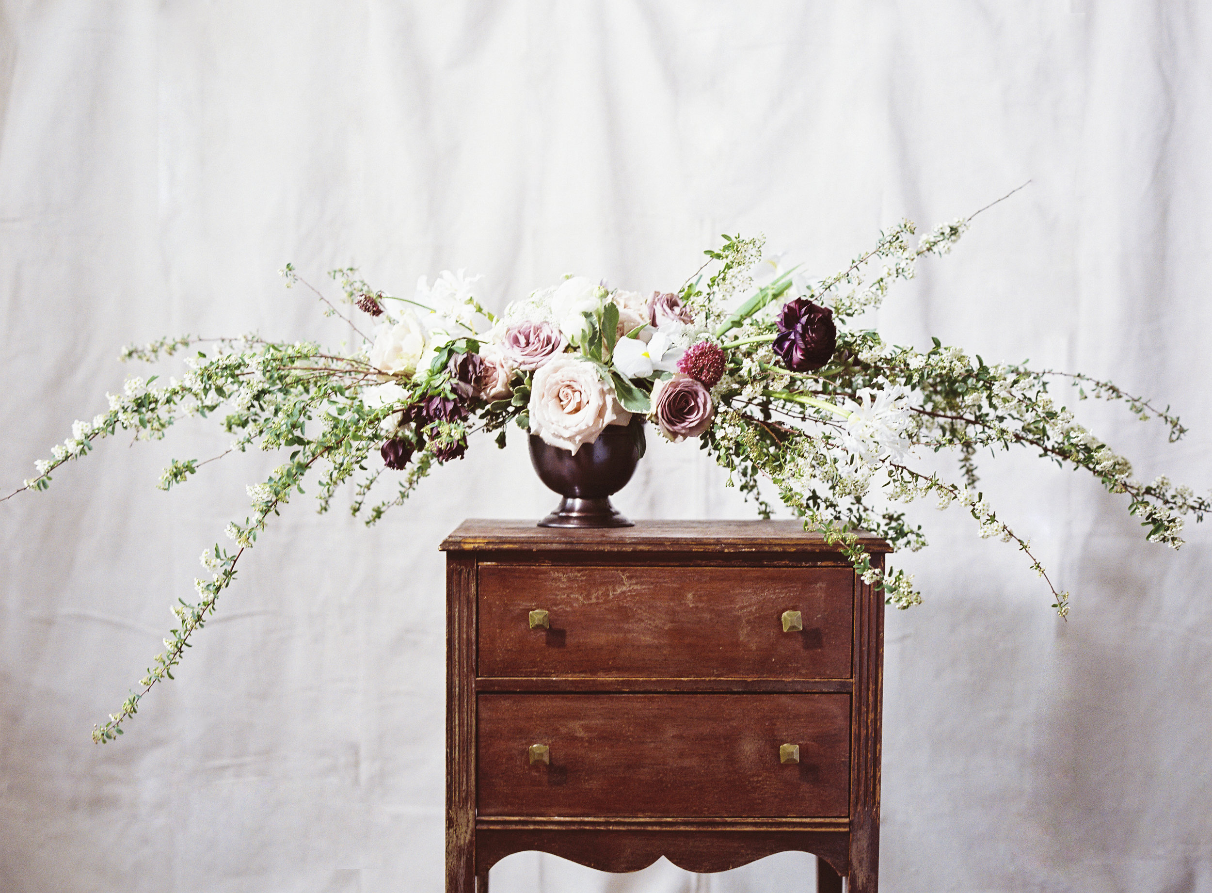 Daylight Savings Light | Centerpiece Focus — Wedding & Bridal Flowers ...