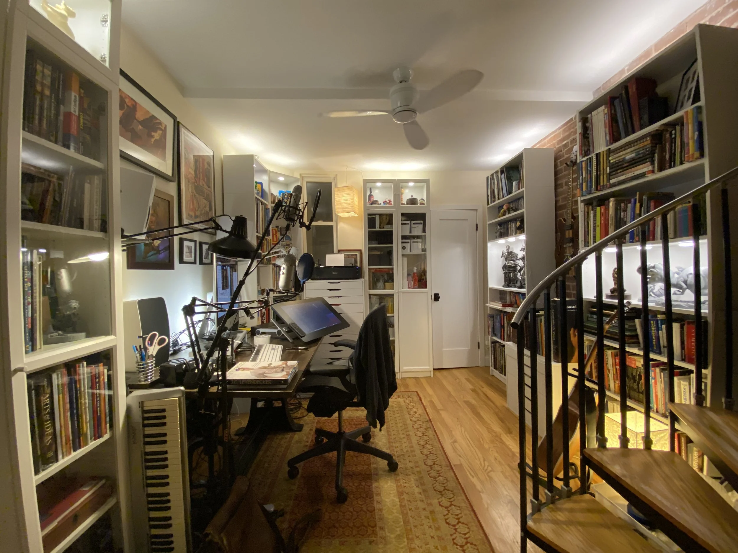 Bio/Contact — MICHAEL KNAPP