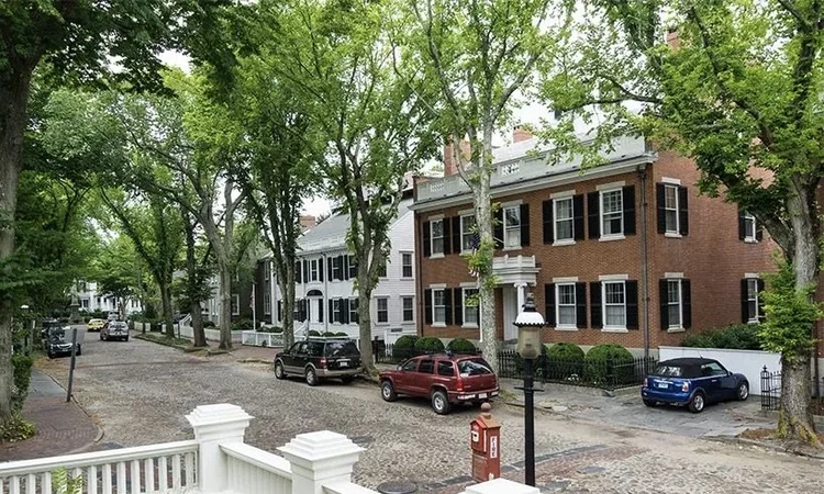 Where Was The Perfect Couple On Netflix Filmed? Filming Locations That ...