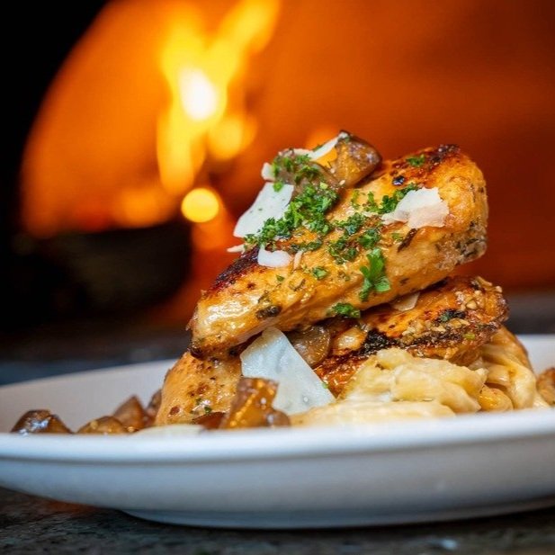Best Italian Restaurants Near Me (2025 Guide to Top Local Spots)
