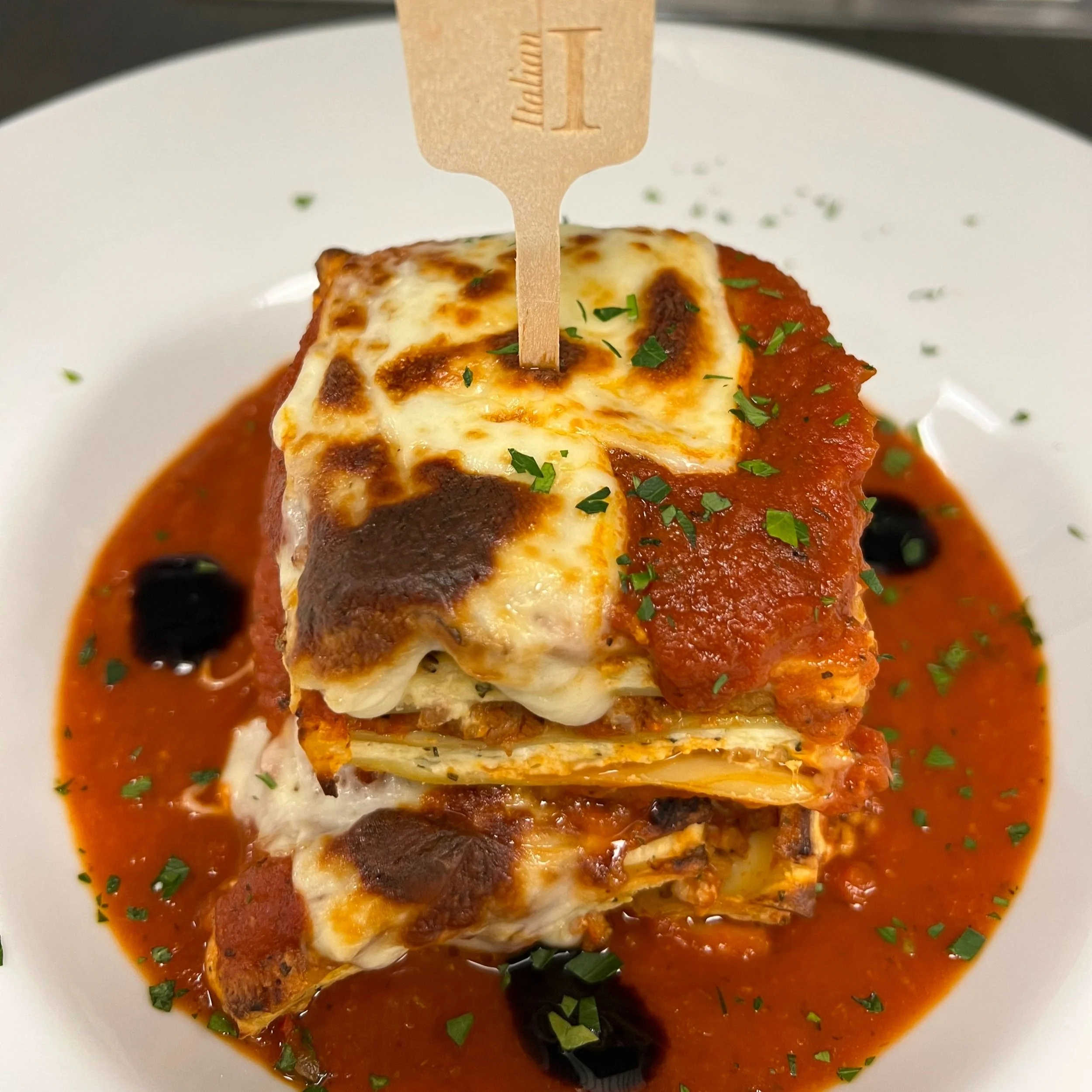 Best Italian Restaurants Near Me (2025 Guide to Top Local Spots)