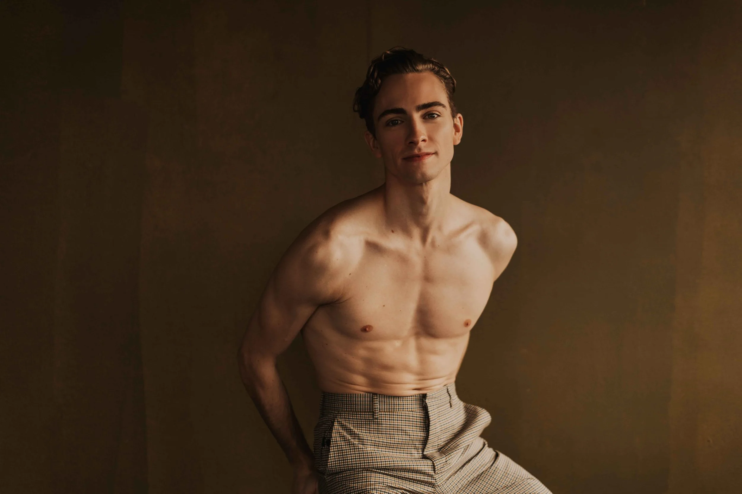 Model — COLTON CURTIS