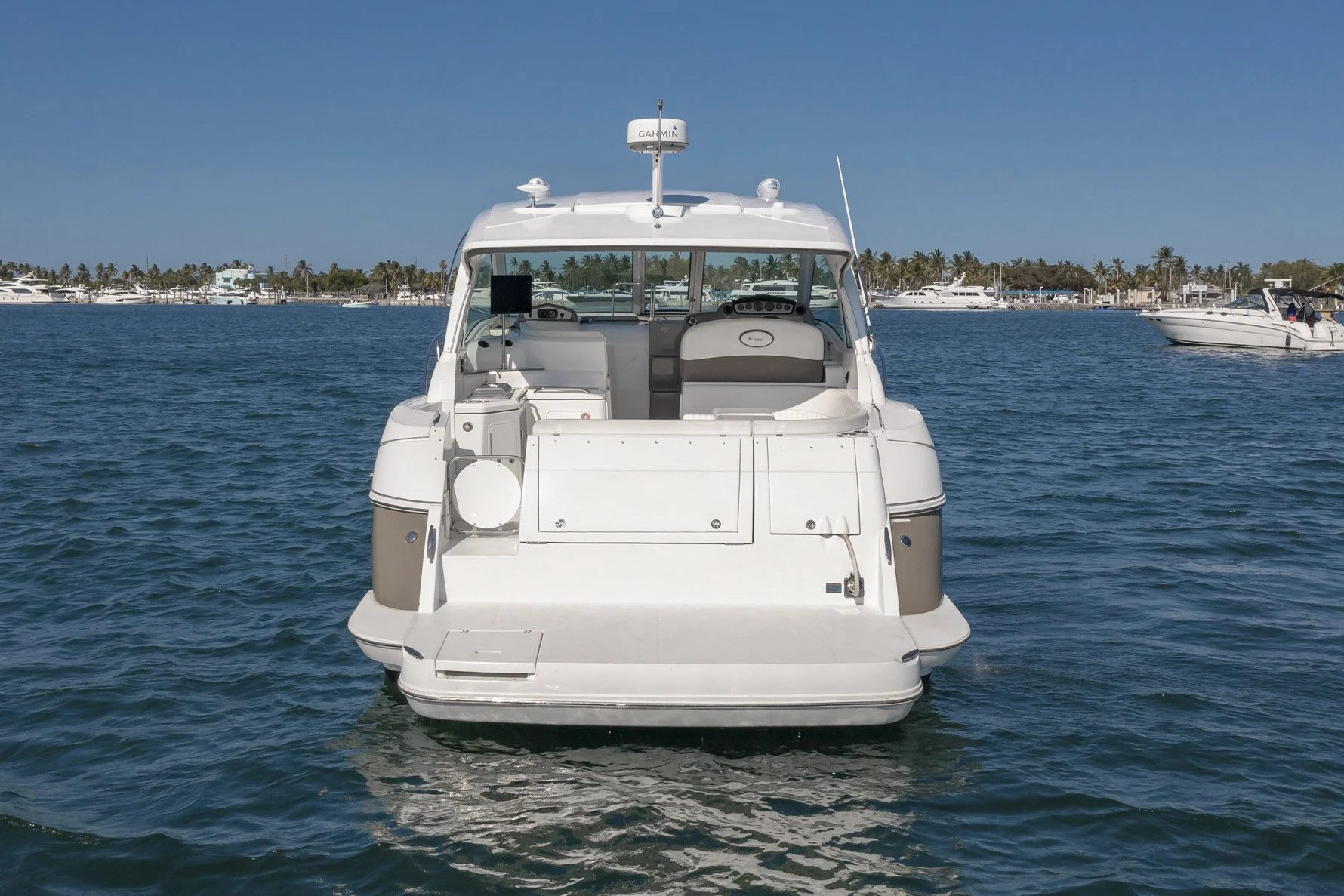 Voyager Miami — Cruisers 42' Luxury Sport Yacht For Charter In Miami, FL