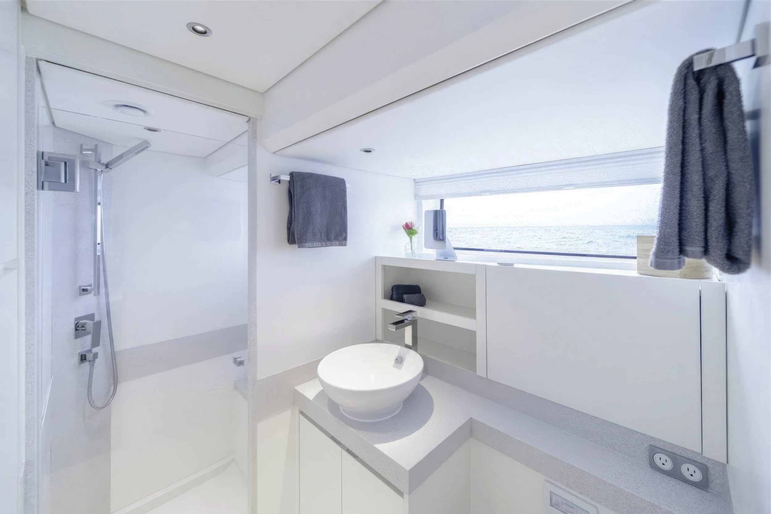 Voyager Miami — Dutch Craft 56' Luxury Yacht For Charter In Fort ...