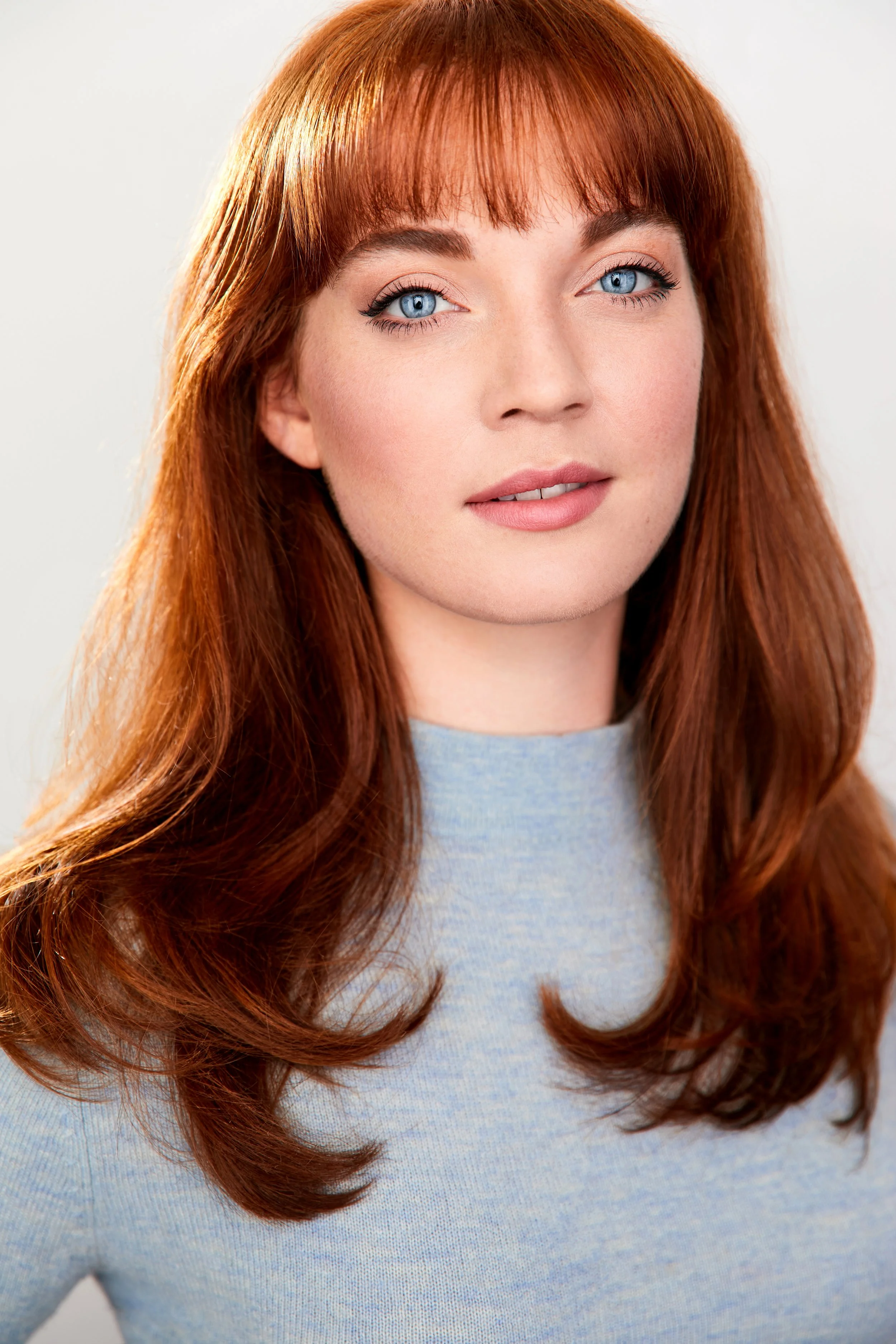 Bio — Claire Leyden