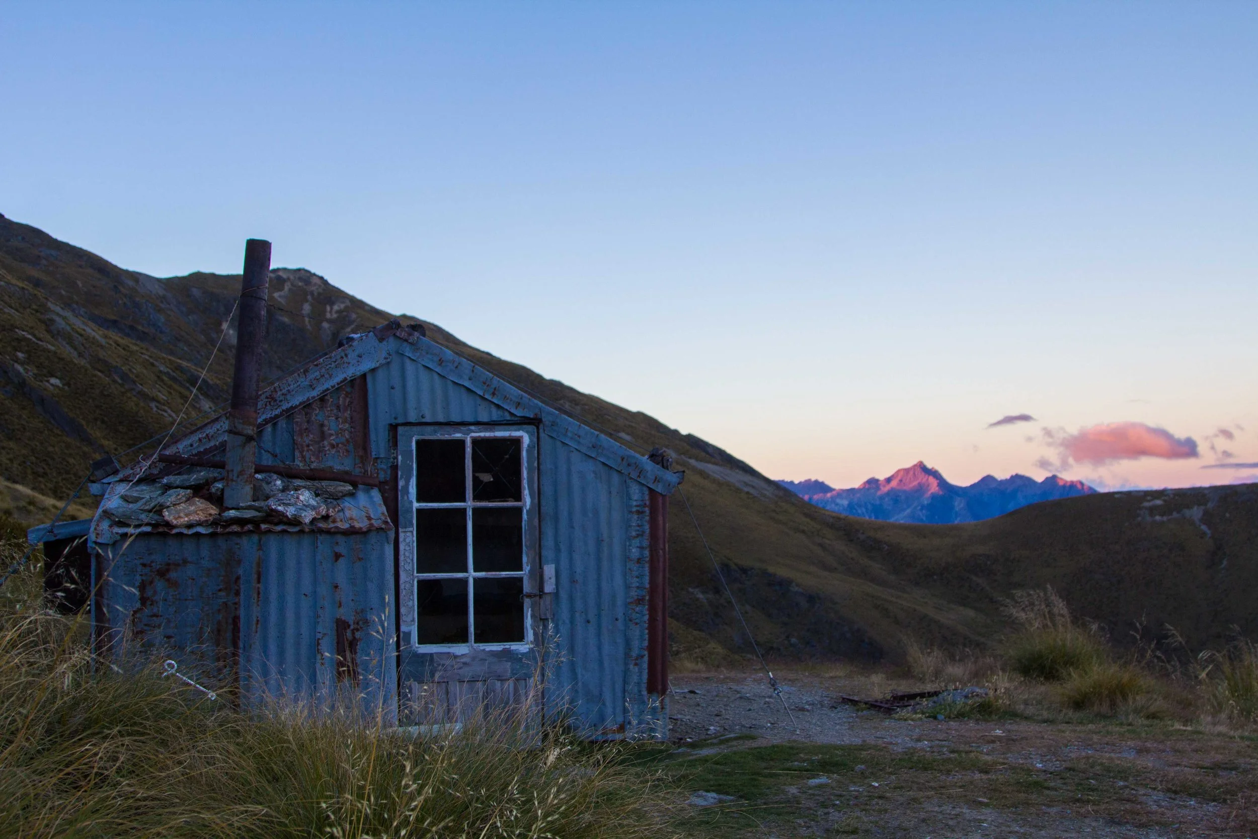 Heather Jock Hut - A Great Budget Substitute to the Routeburn Track ...