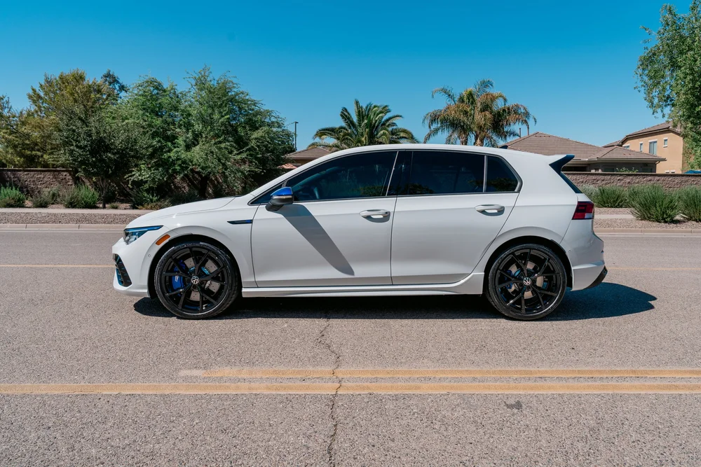G80 M3 / base vs 2022+ VW Golf R 6-spd
