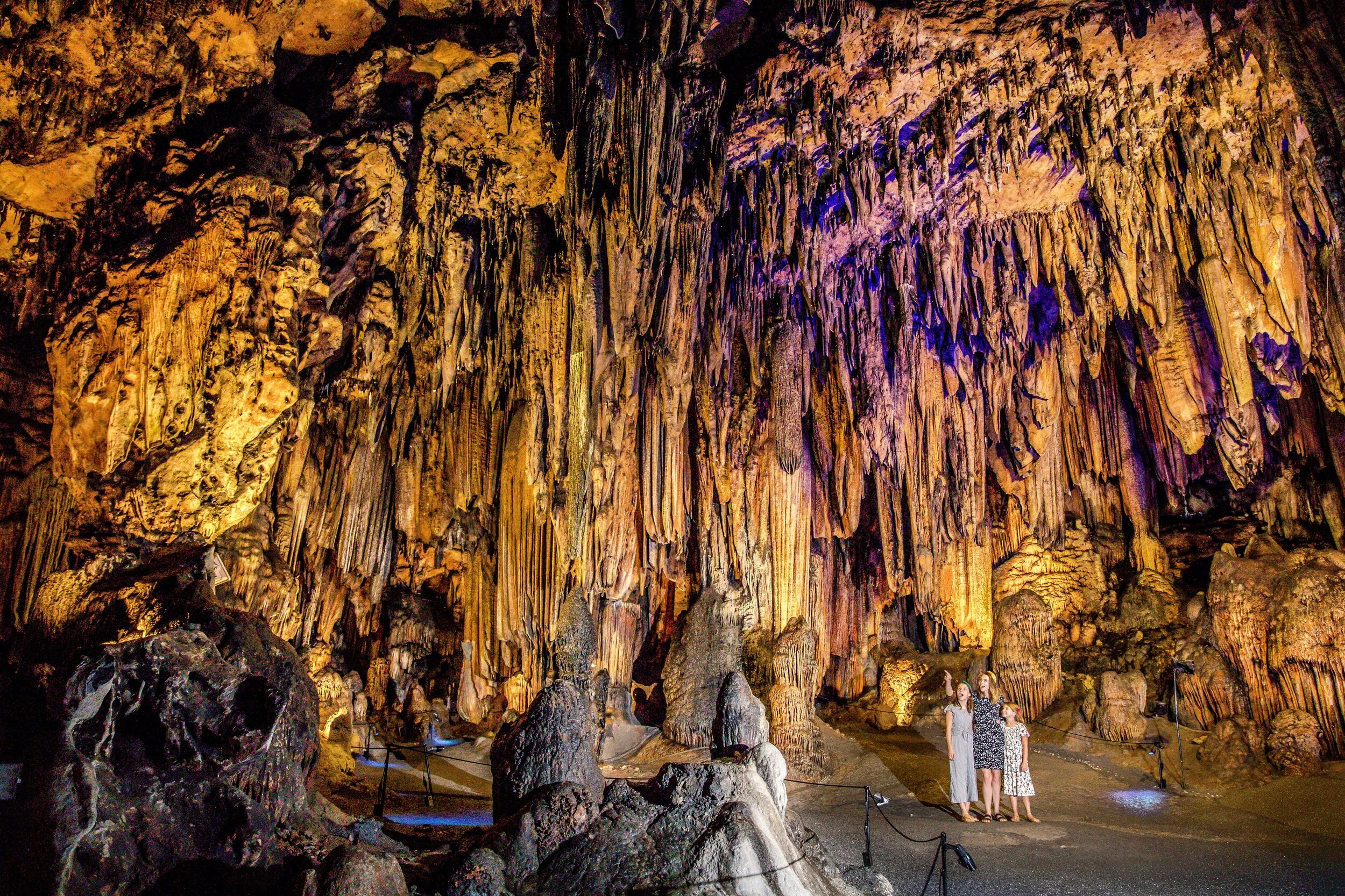 Underground Classroom — Majestic Caverns
