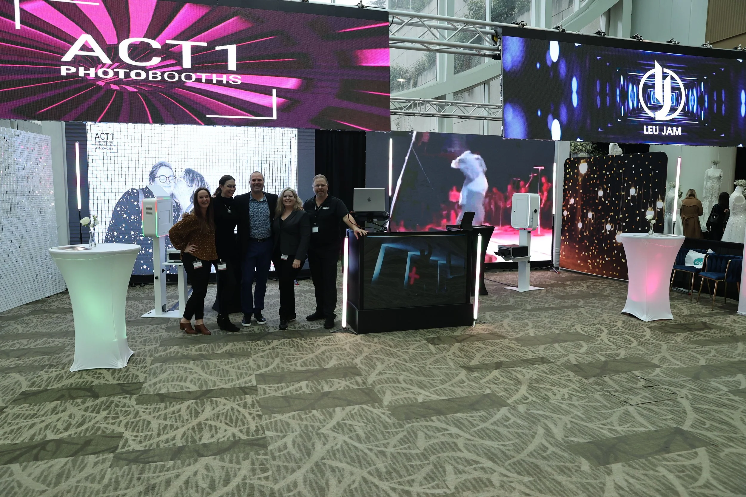 Best Booths — Seattle Wedding Show