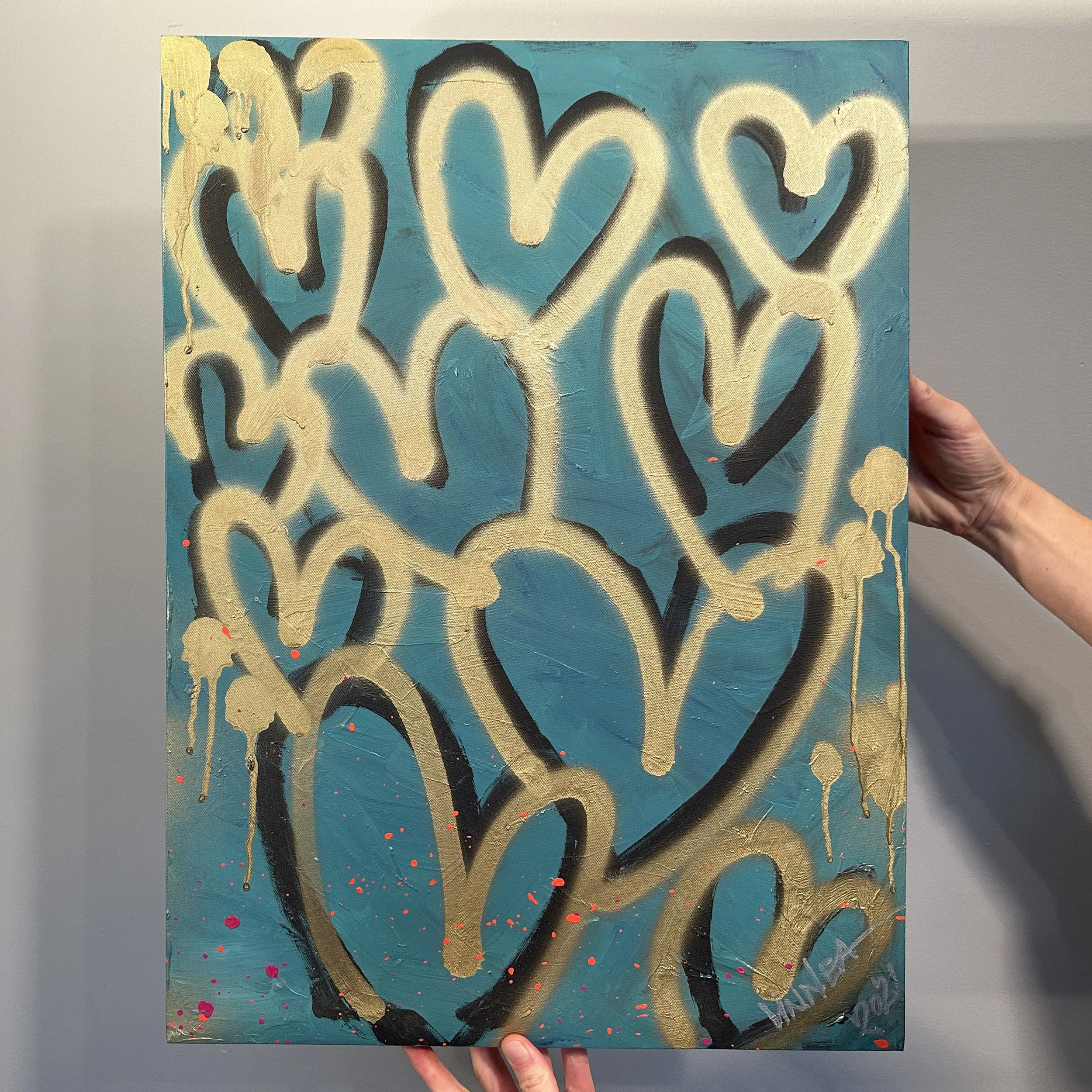 Graffiti Hearts — Inside The Robot