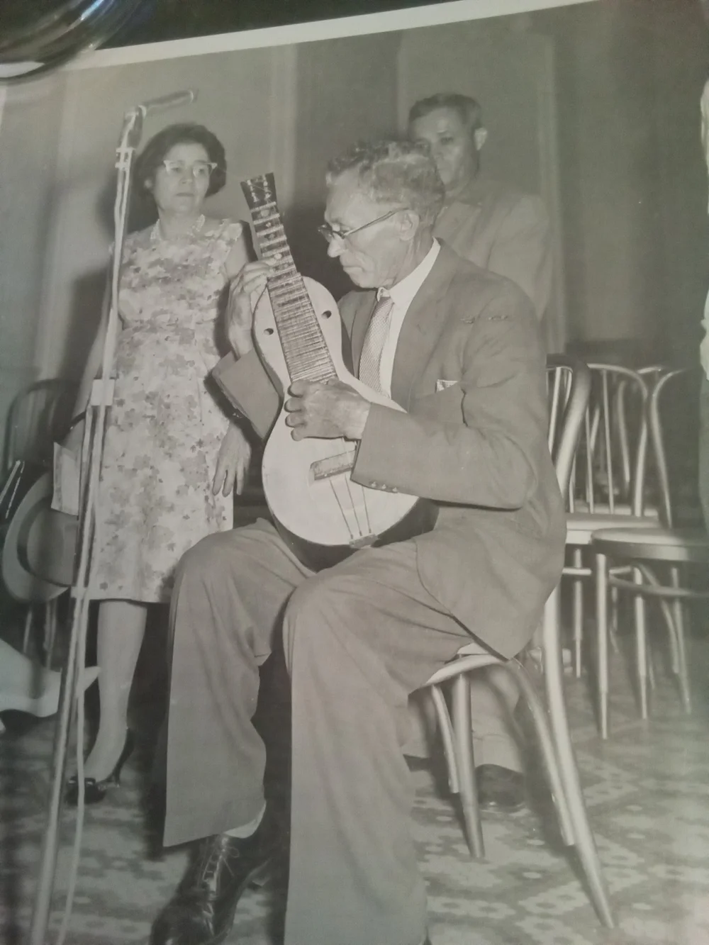 NUESTRAS CUERDAS - BIOS — Archivo Virtual del Instituto de Cultura ...