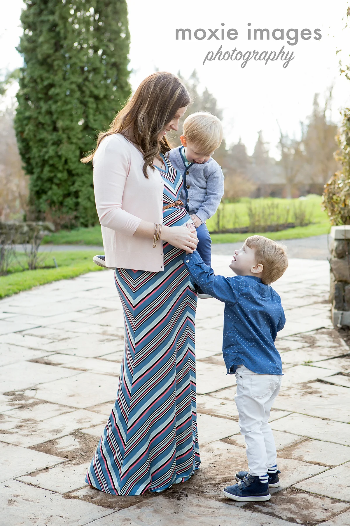 Spokane Family Photographer / Hoag Family at Manito Park — Moxie Images