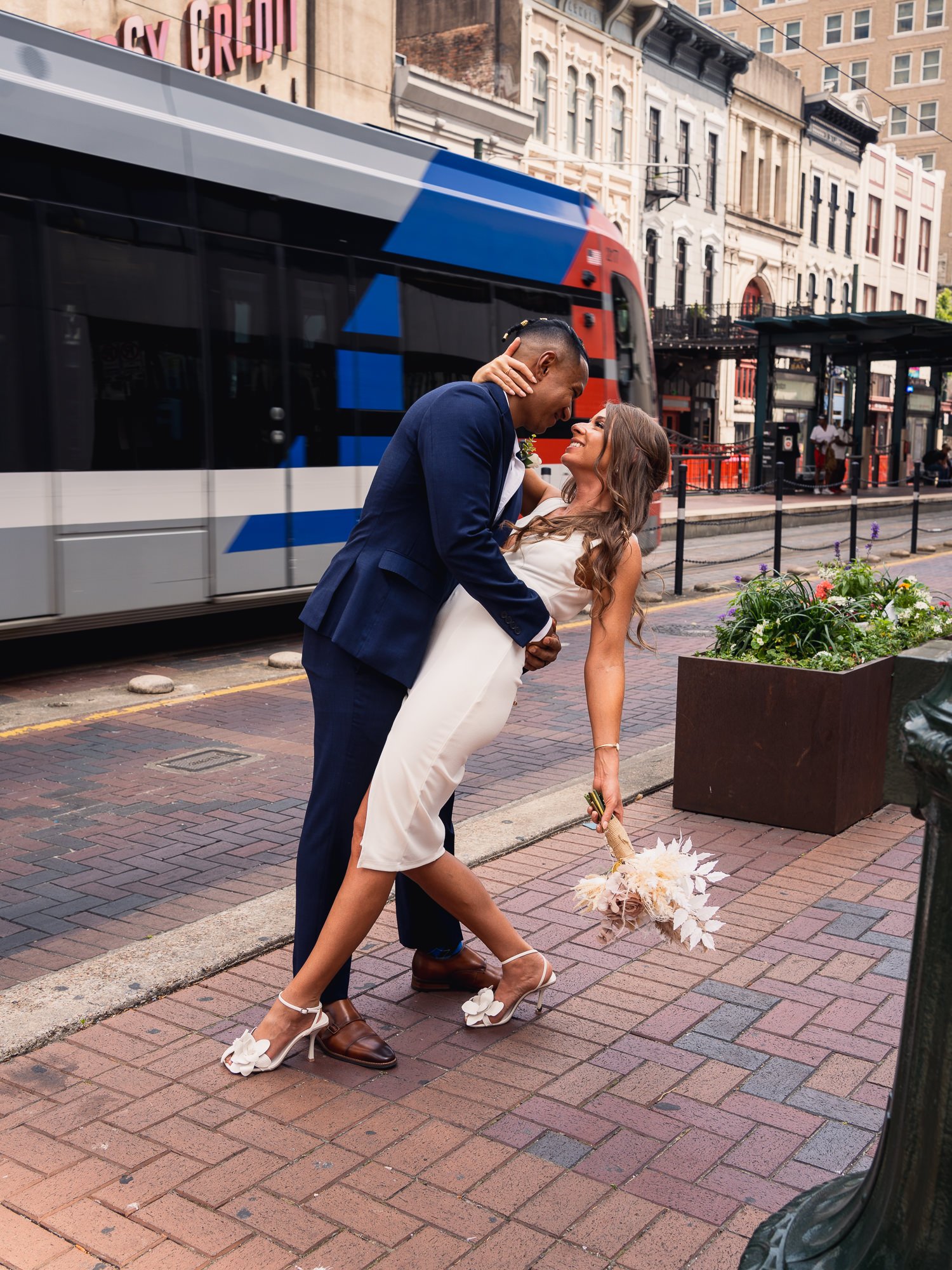 Michelle & Anthony | 1910 Courthouse Elopement - Downtown Houston ...