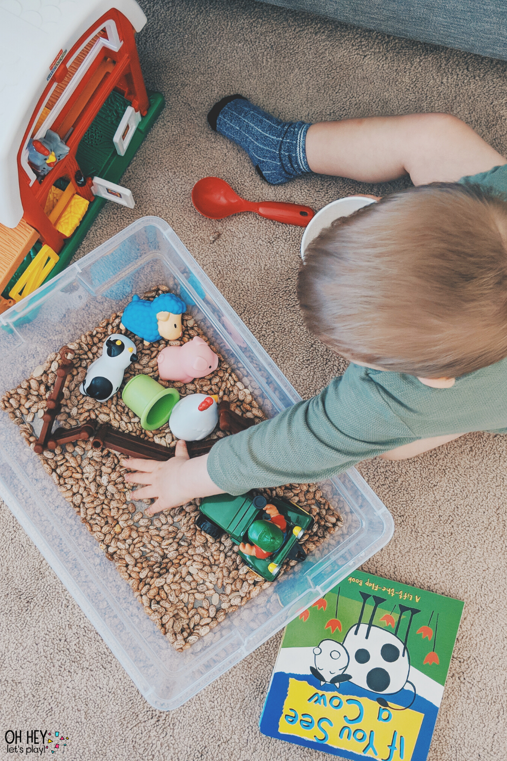 Farm-Themed Invitation to Play & Sequencing — Oh Hey Let's Play