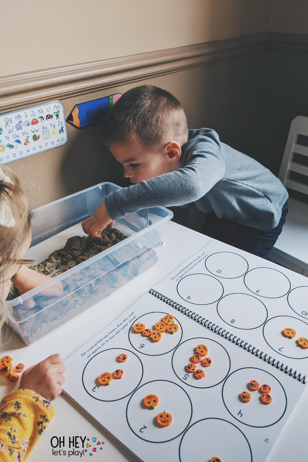 Simple Pumpkin Activities for Toddlers and Preschoolers — Oh Hey Let's Play