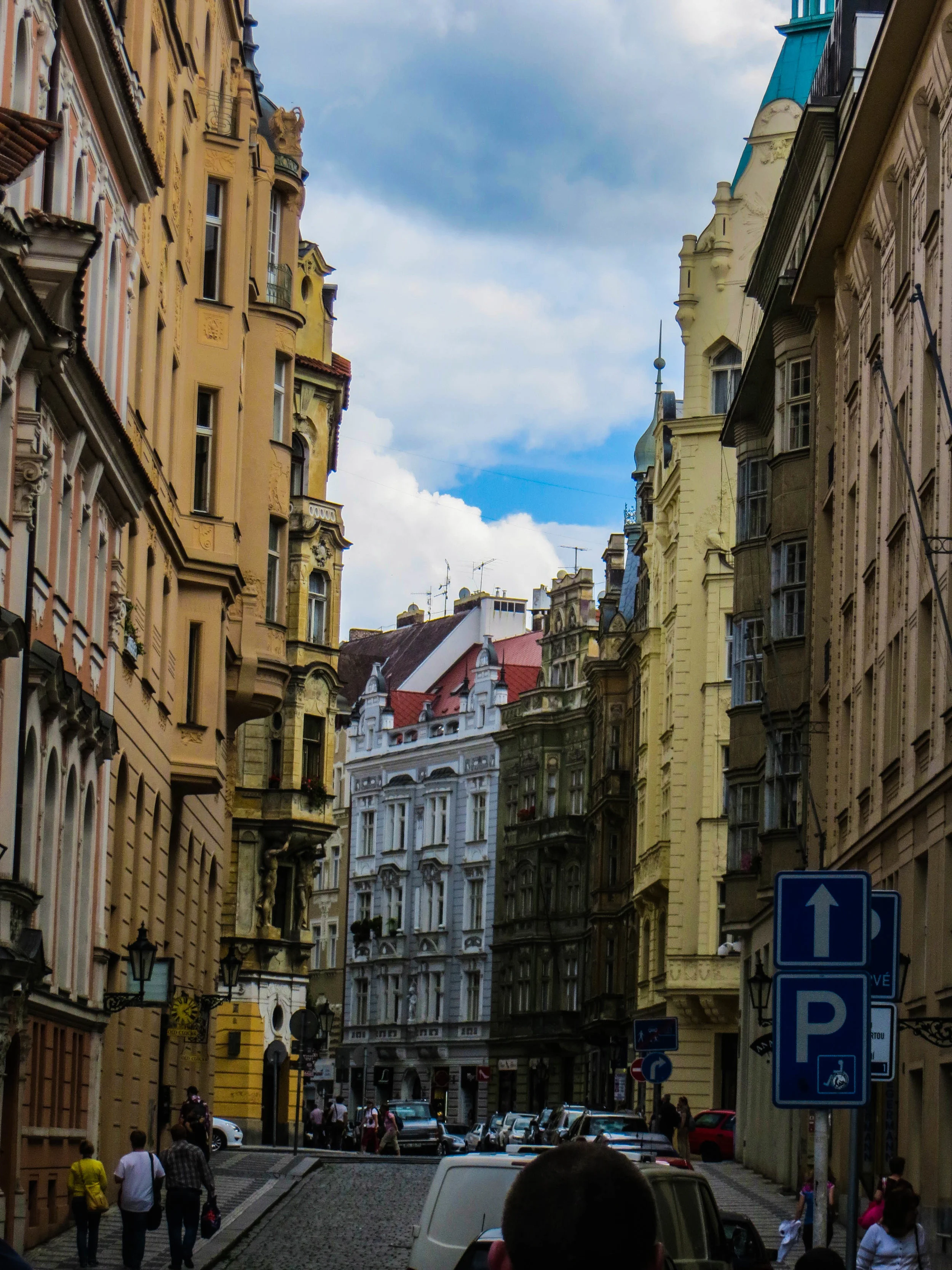 Peter's Camera Roll: #TBT To Prague | Peter's Big Adventure