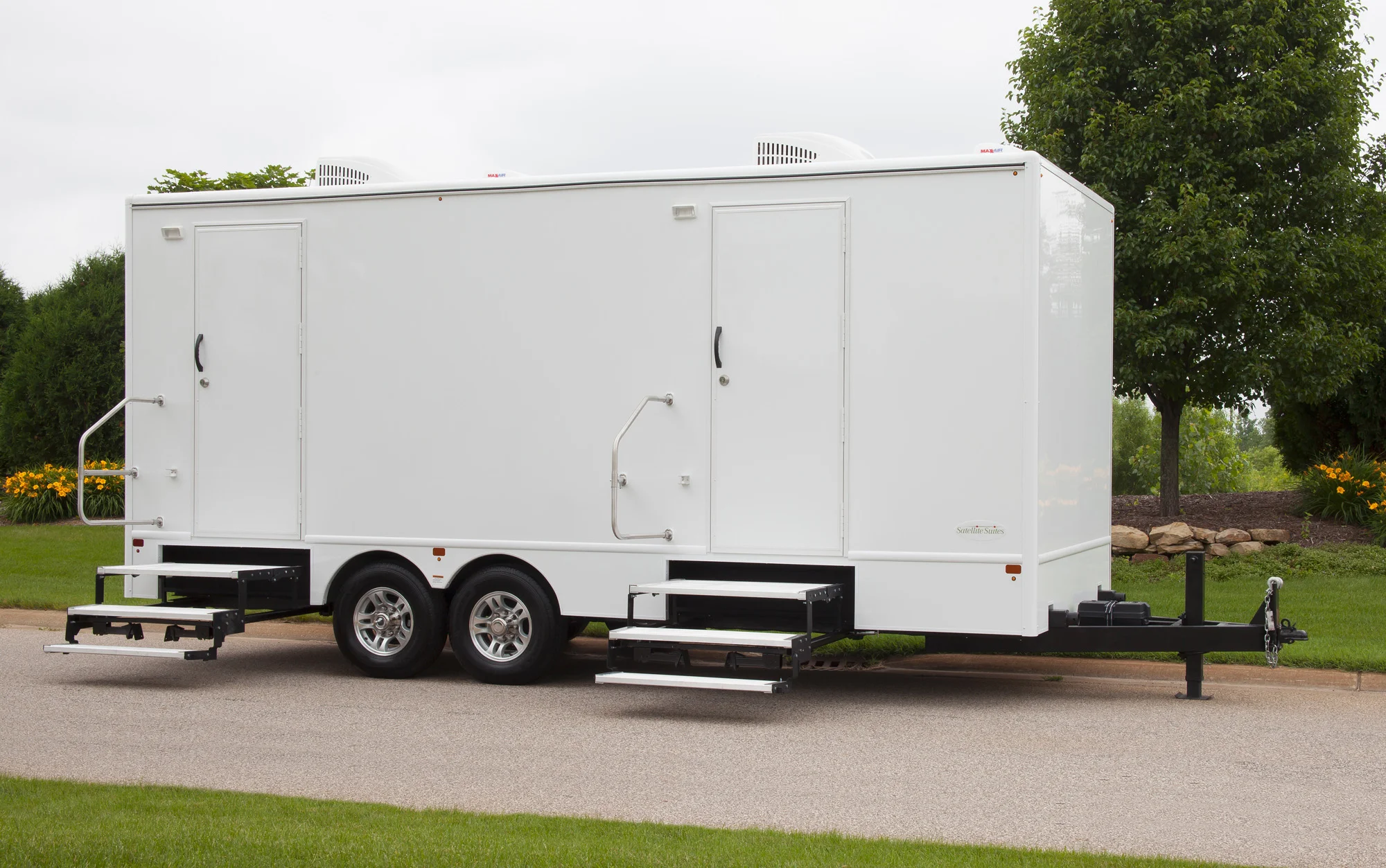 20' Trailered Restroom — Box K Events