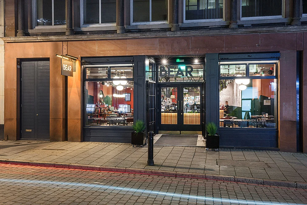 Bear Derby — Tony Buckingham Photography