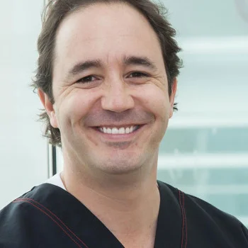 The Cost of Teeth Whitening in Cali, Colombia - Dental Tourism Colombia