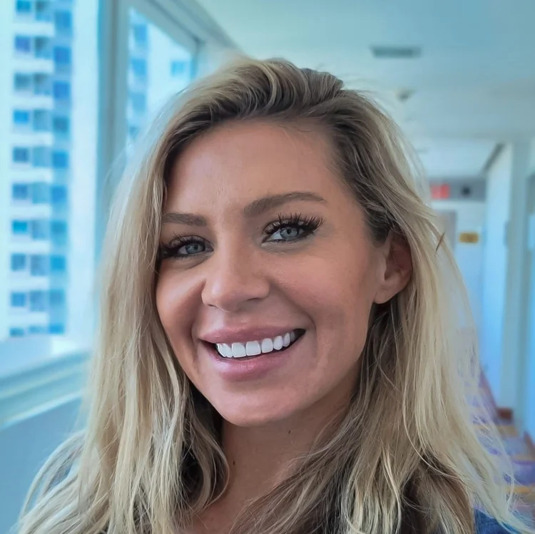 Best Dentist in Colombia - Dental Tourism Colombia