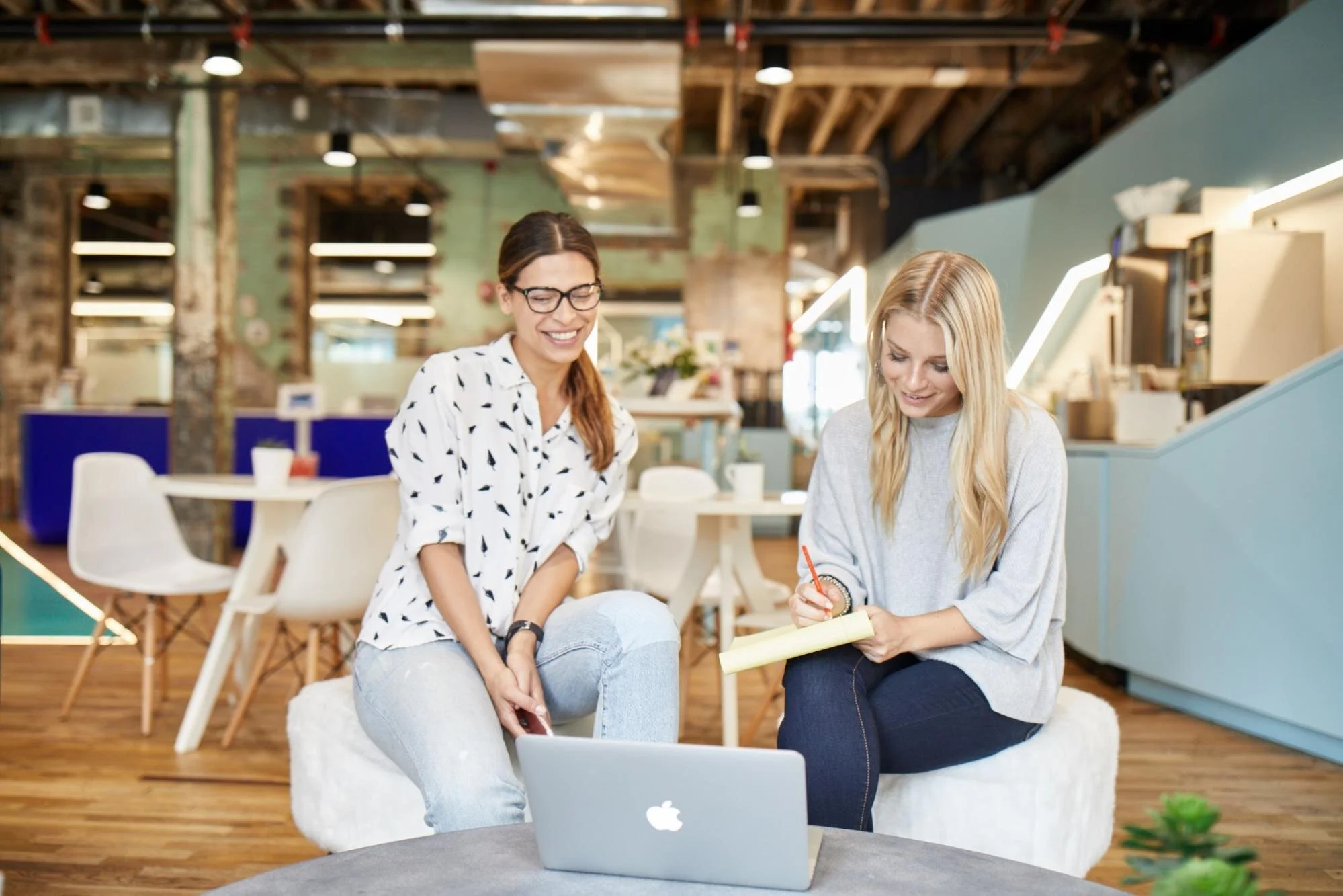 10 Easy And Effective Ways To Improve Workplace Wellbeing - Bond Collective