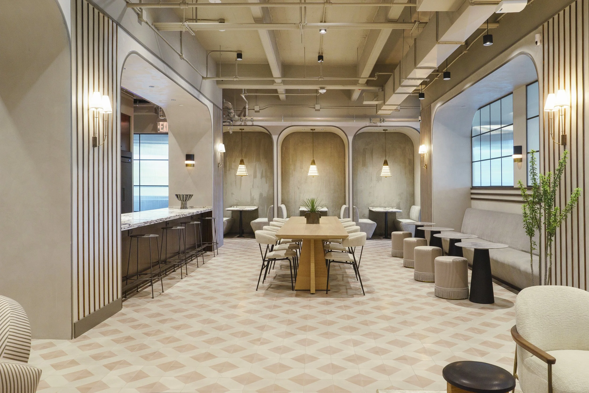 What Is a Coworking Space? 5 Benefits to Shared Office Space. - Bond ...