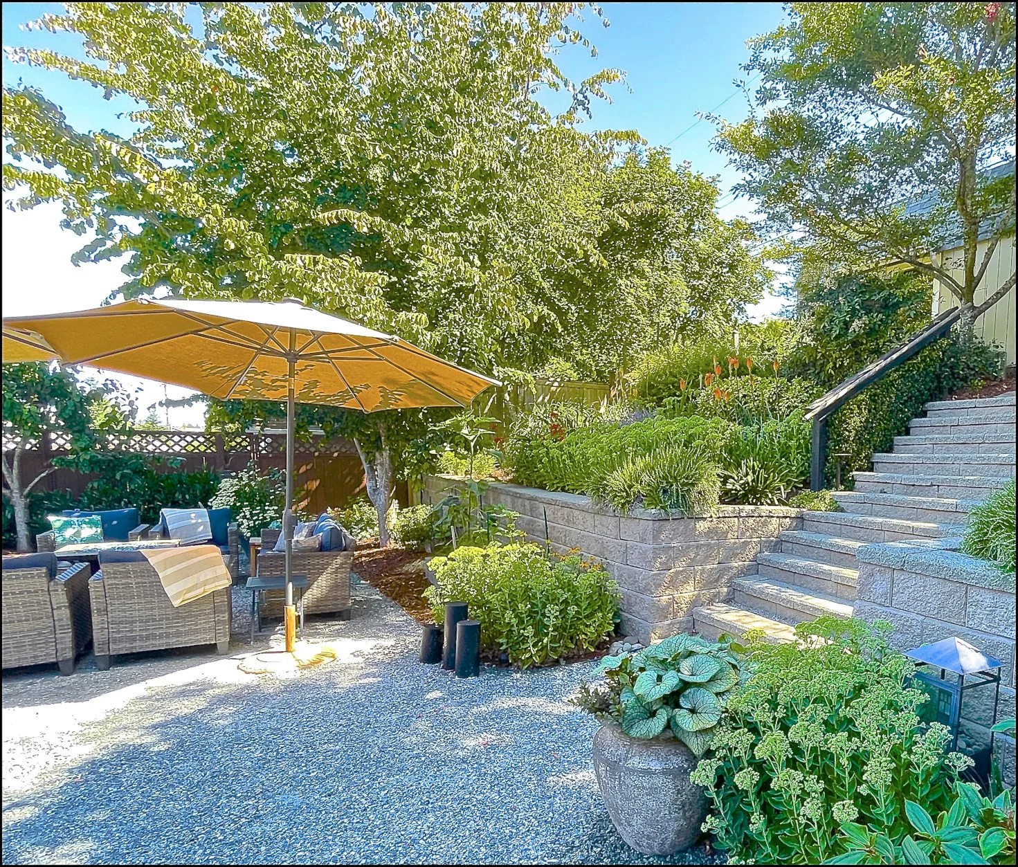 Summer Living — West Seattle Garden Tour