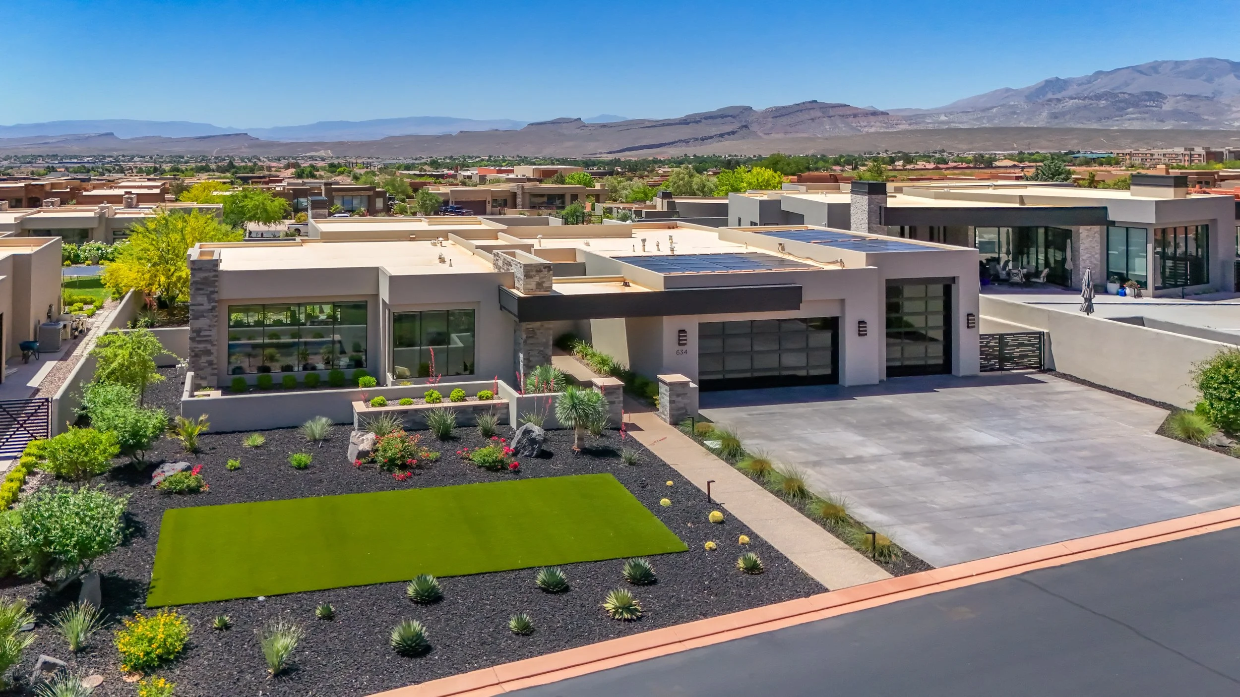 FEATURED PROPERTIES — MISTY MURPHY fine homes and land