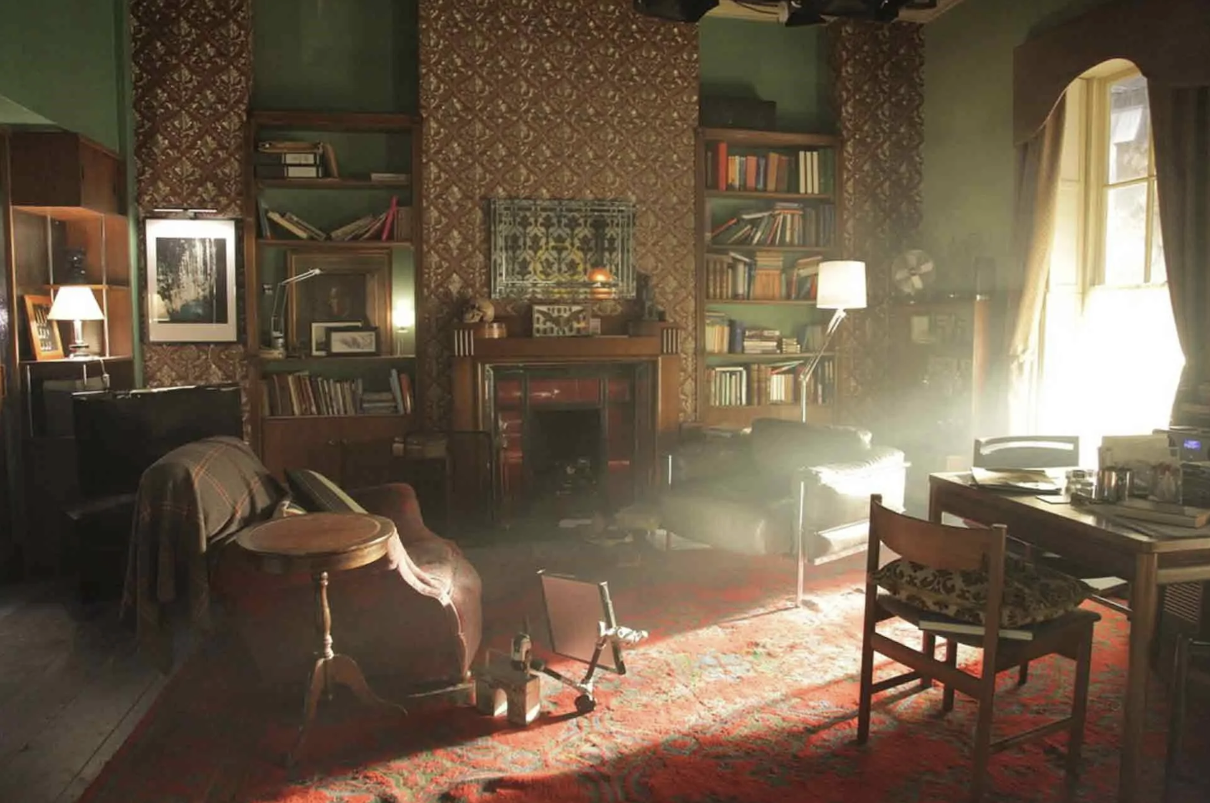 Steal the Room: Sherlock's Study (from BBC's Sherlock) — Julia en Route