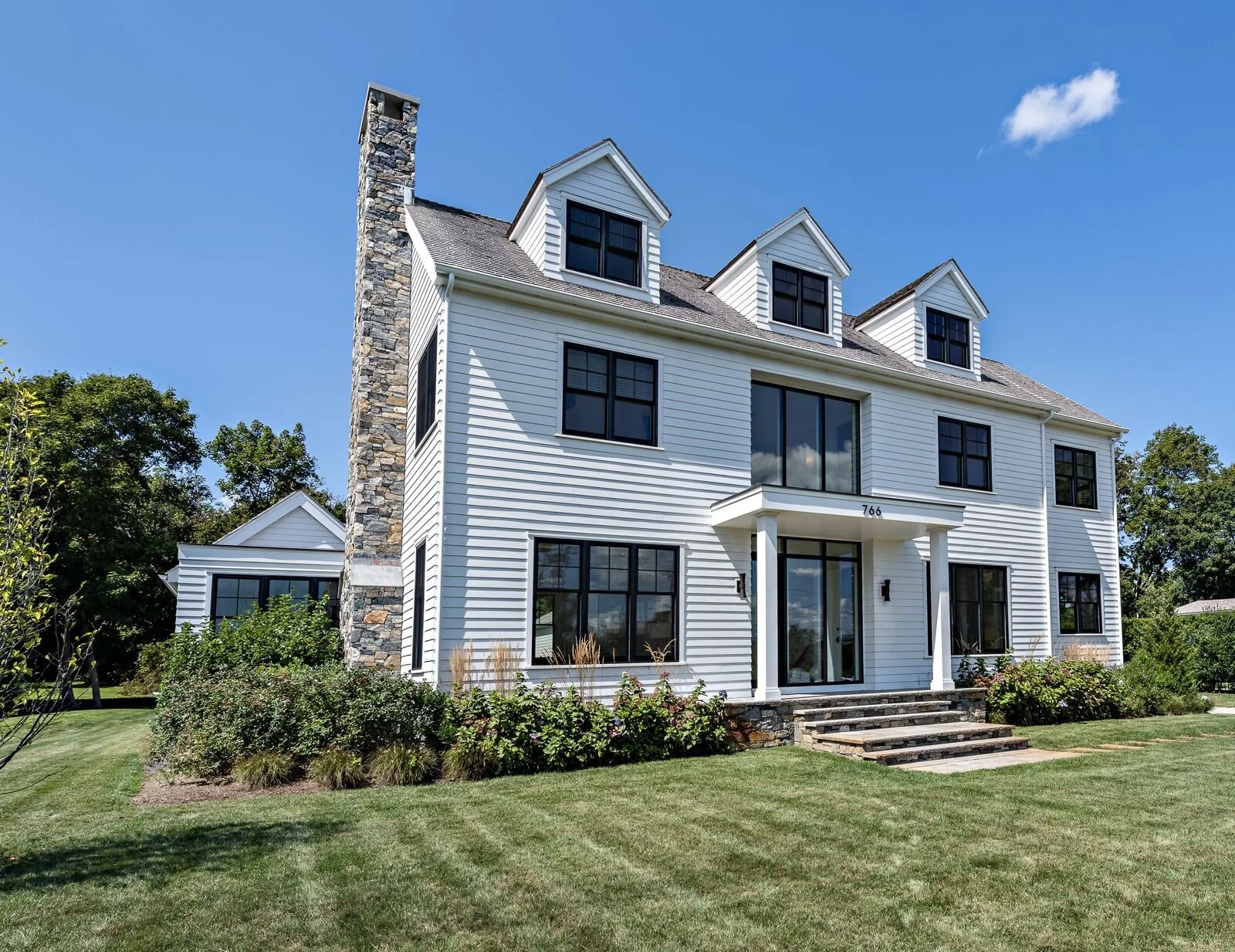 An Entertainer's Dream — LISA PAGANO, MOTT & CHACE SOTHEBY'S ...